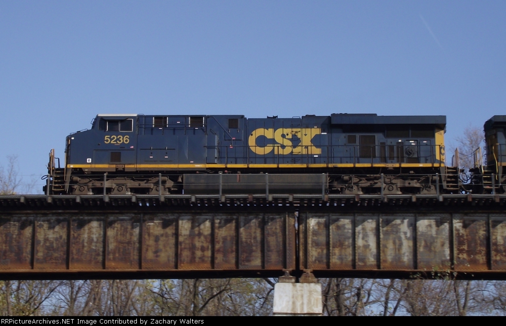 CSX 5236
